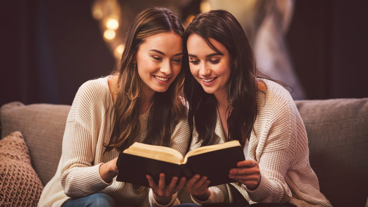 20 Romantic Bible Verses to Celebrate Love and Marriage